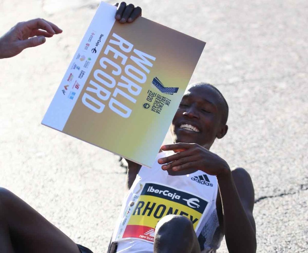 Neuer 10 Kilometer Weltrekord von Kipruto – Laufnews – Das Laufmagazin
